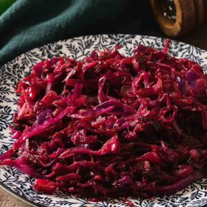 Easy Mary Berry Braised Red Cabbage Recipe