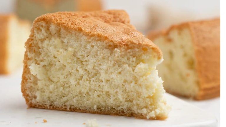Mary Berry Fatless Sponge Cake Recipe - British Baking Recipes
