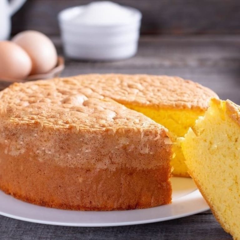 Jamie Oliver Genoise Cake Recipe - British Baking Recipes