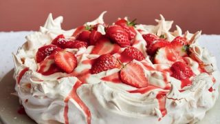 Easy Mary Berry Strawberry Pavlova Recipe