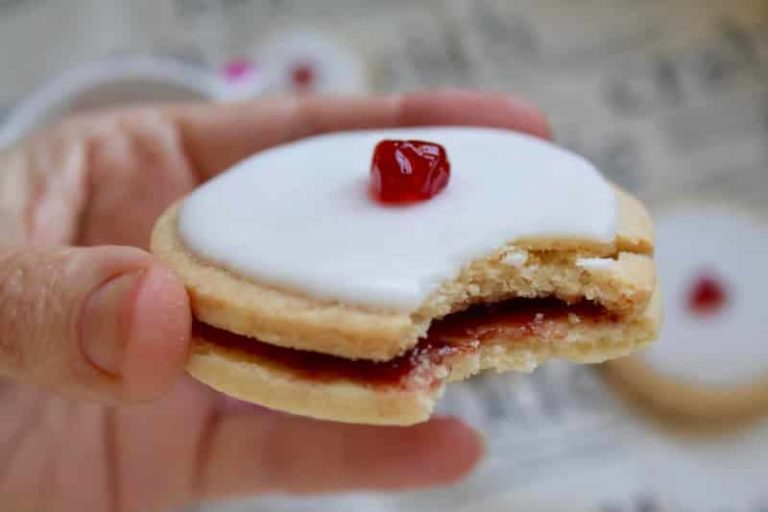 Mary Berry Empire Biscuits Recipe - British Baking Recipes